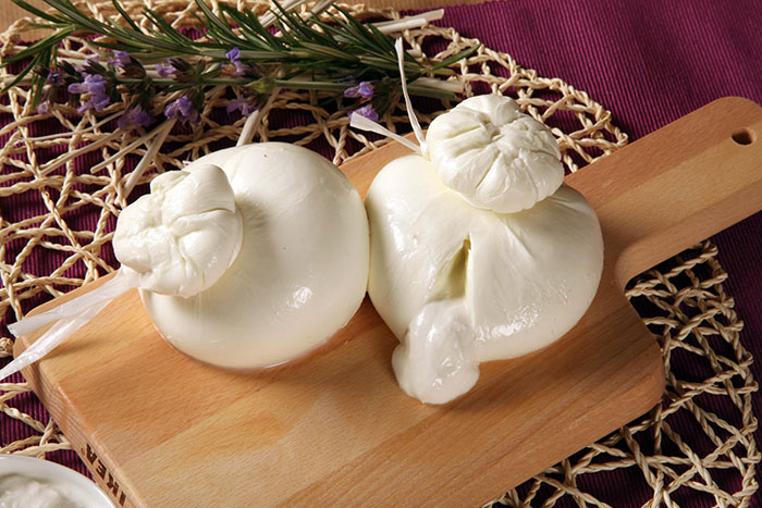 Cow's milk or buffalo milk burrata Dairy Aversano